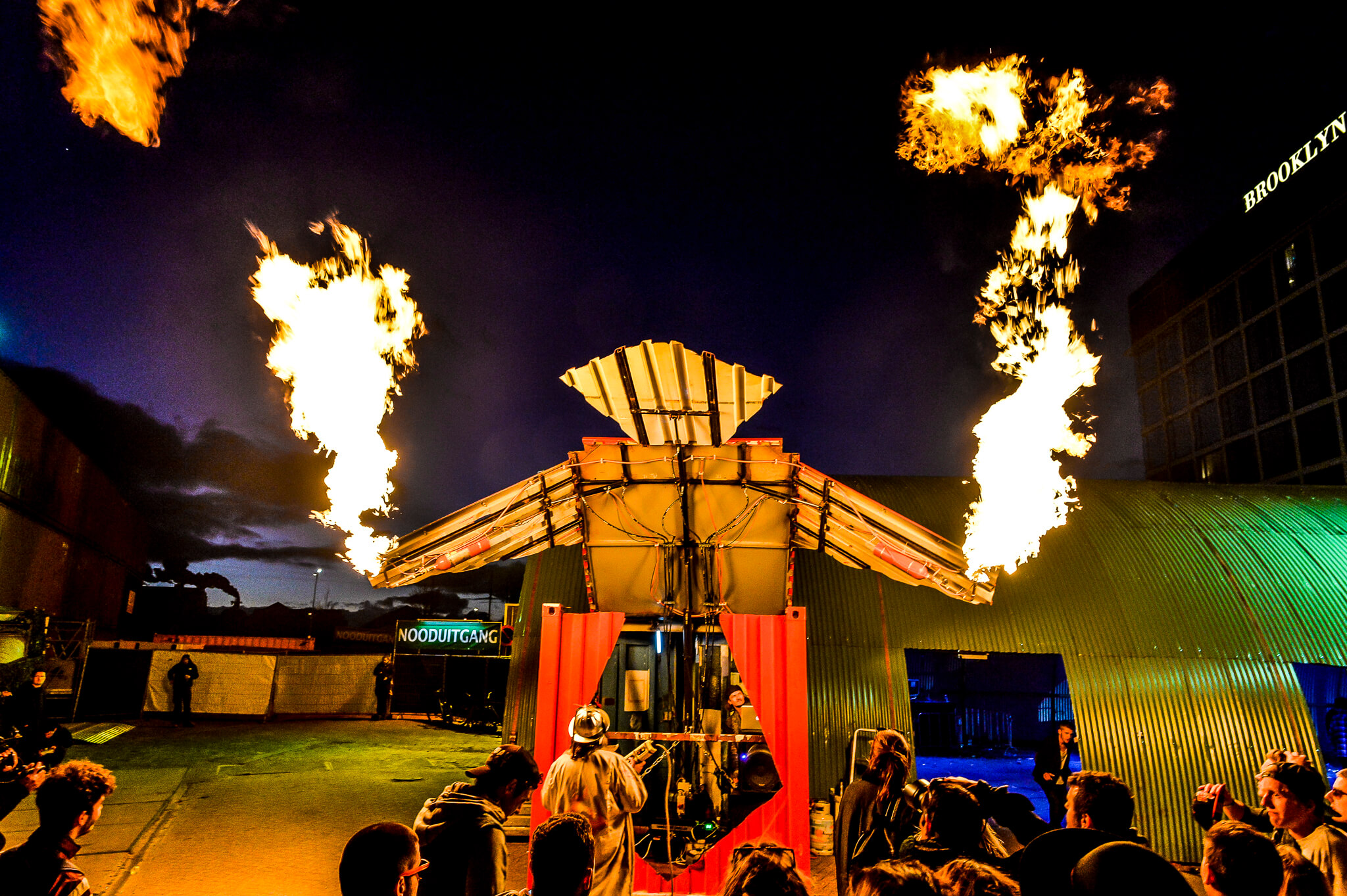 FLASHBACK FRIDAY | Een uniek decor met Kevin the container entertainer