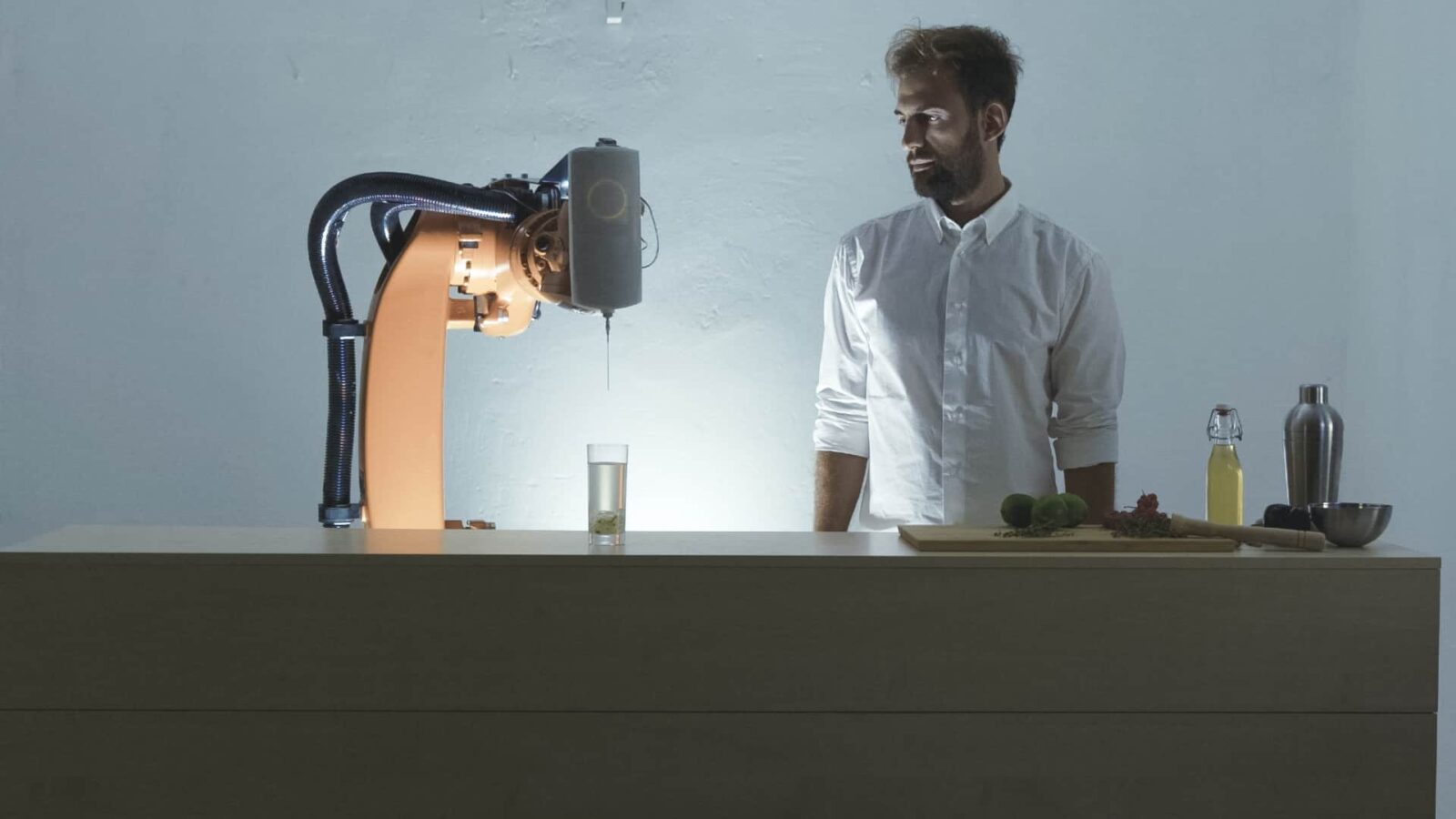 FLASHBACK FRIDAY | Met een robotarm 3D-objecten printen in cocktails